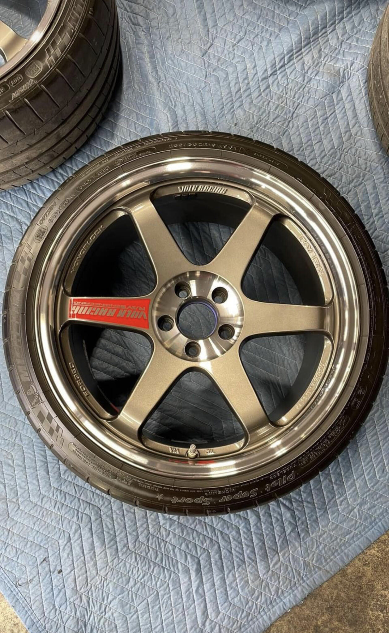 TE37 SL Pressed Graphite - Infiniti Parts Sales